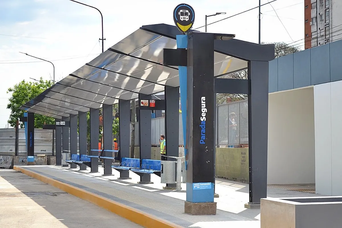 NUEVAS PARADAS DE COLECTIVOS EN RAMOS MEJÍA - El Círculo de Periodistas